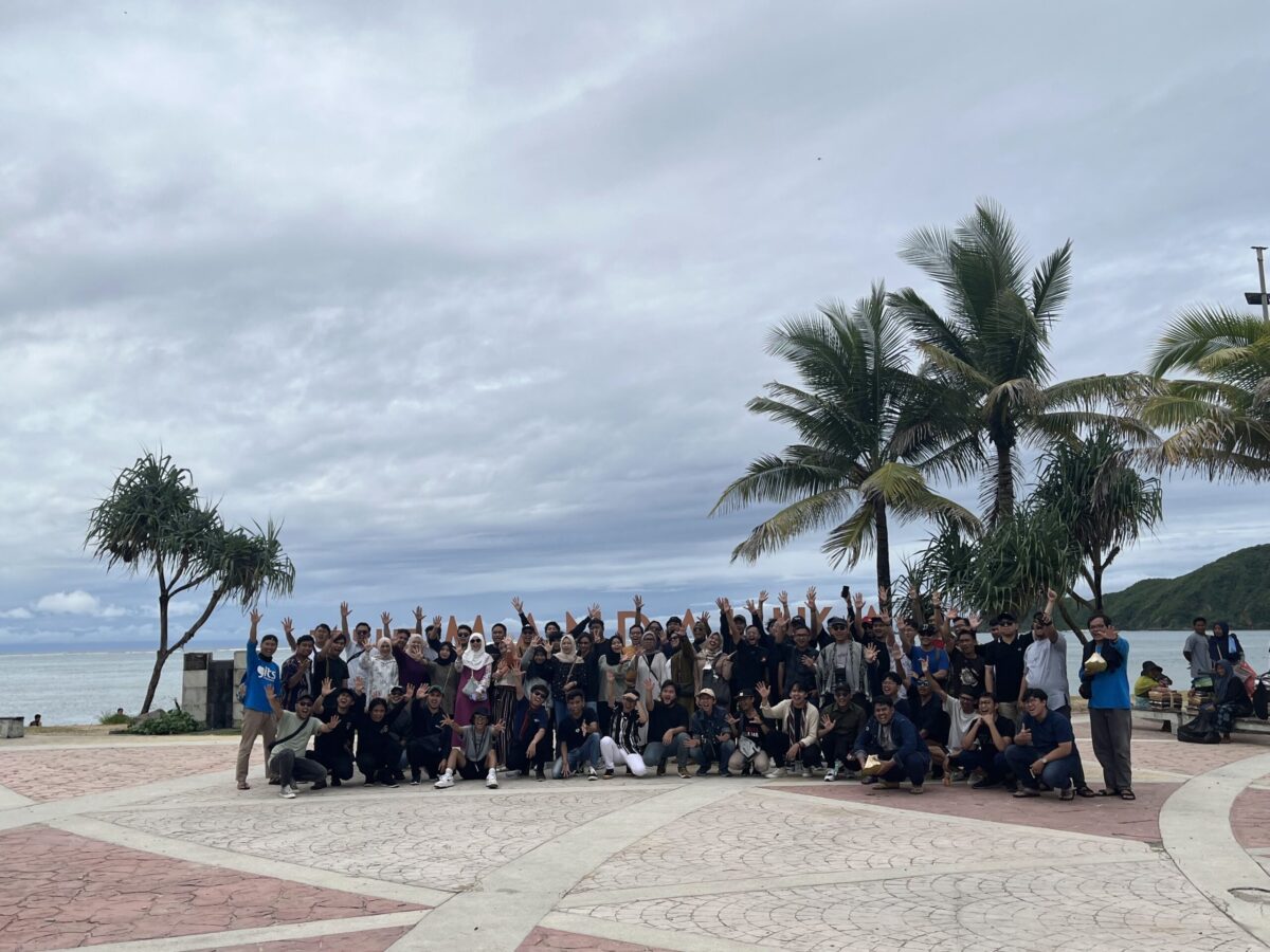 Perancangan dan Implementasi Data Warehouse Perusahaan - GITS.ID ...